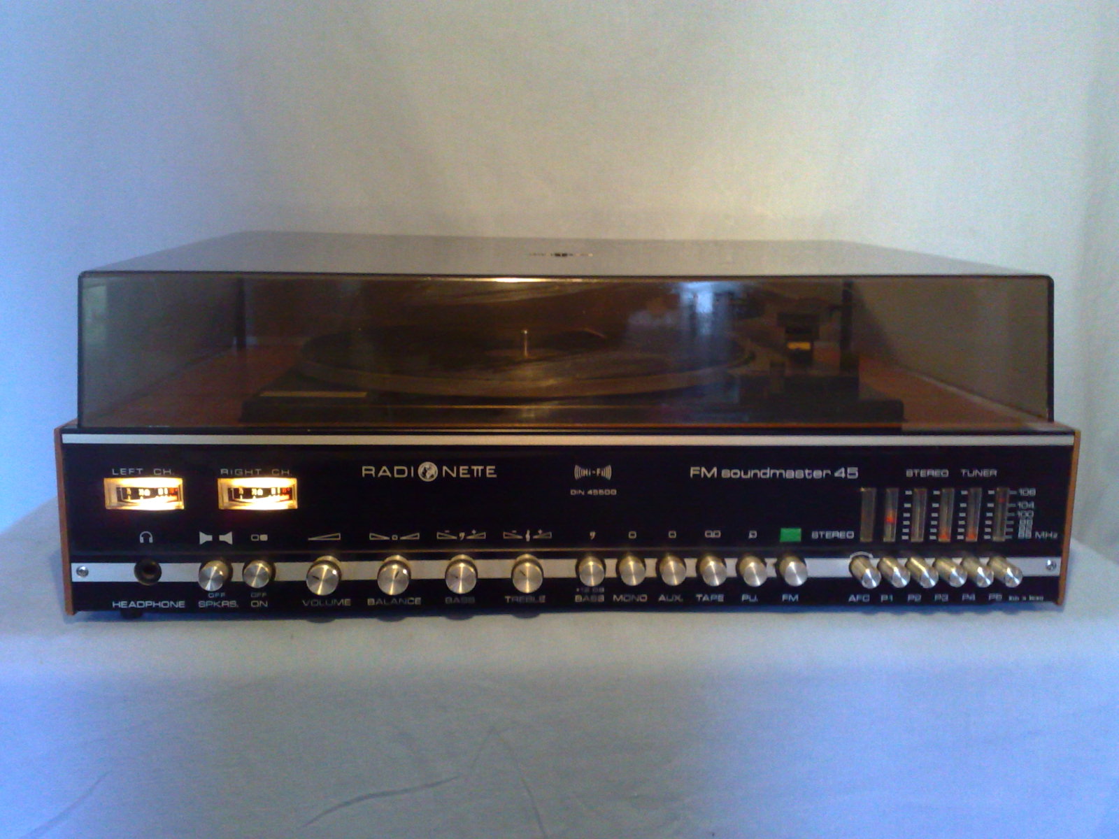 TOM's TECH TOYS: SOUNDMASTER