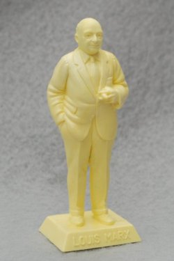Rays Toy Trucks: Marx Toy Mueseum Releases LOUIS MARX Statuette