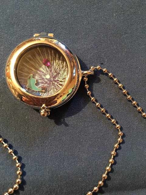 Interplay MyStyle Make Keepsake Lockets, craft toy review.