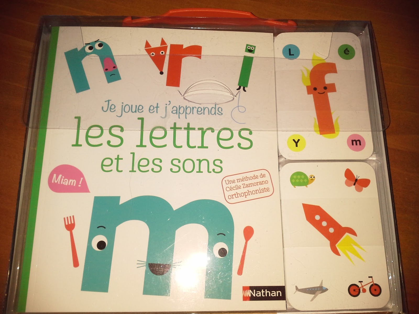 La classe de Sanléane: Je joue et j'apprends avec les lettres et les sons