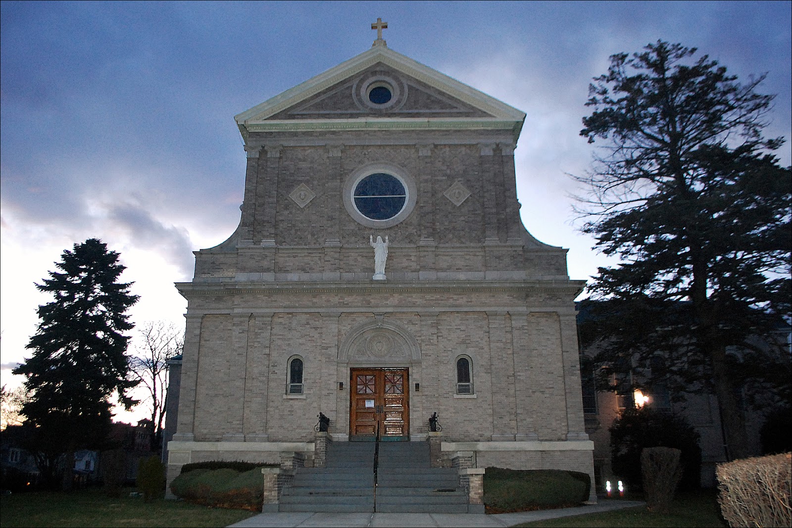 Il Regno: Celebrating Low Mass at Brooklyn’s Visitation Monastery