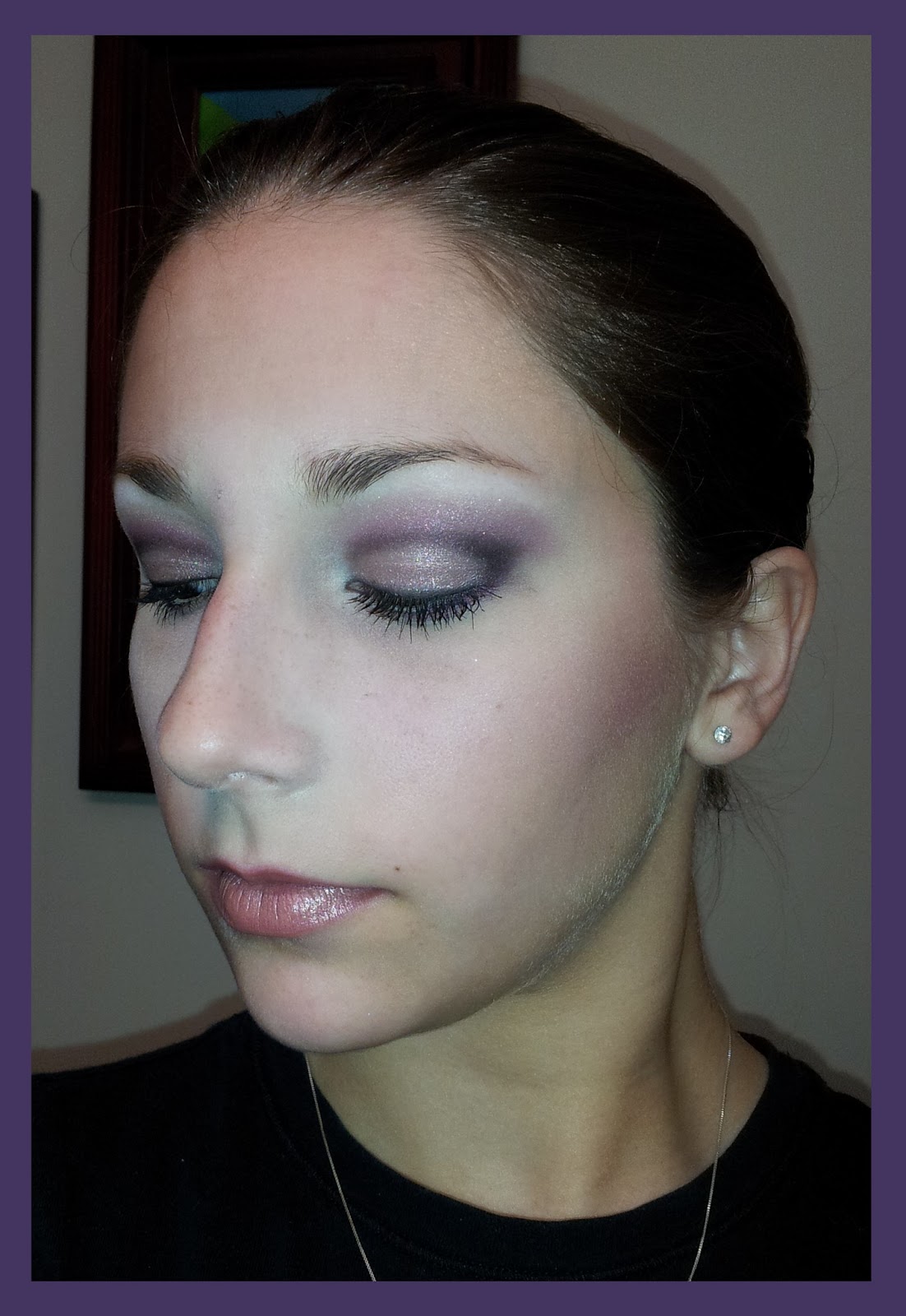 Lainamarie91: Purple Cut Crease Makeup Tutorial