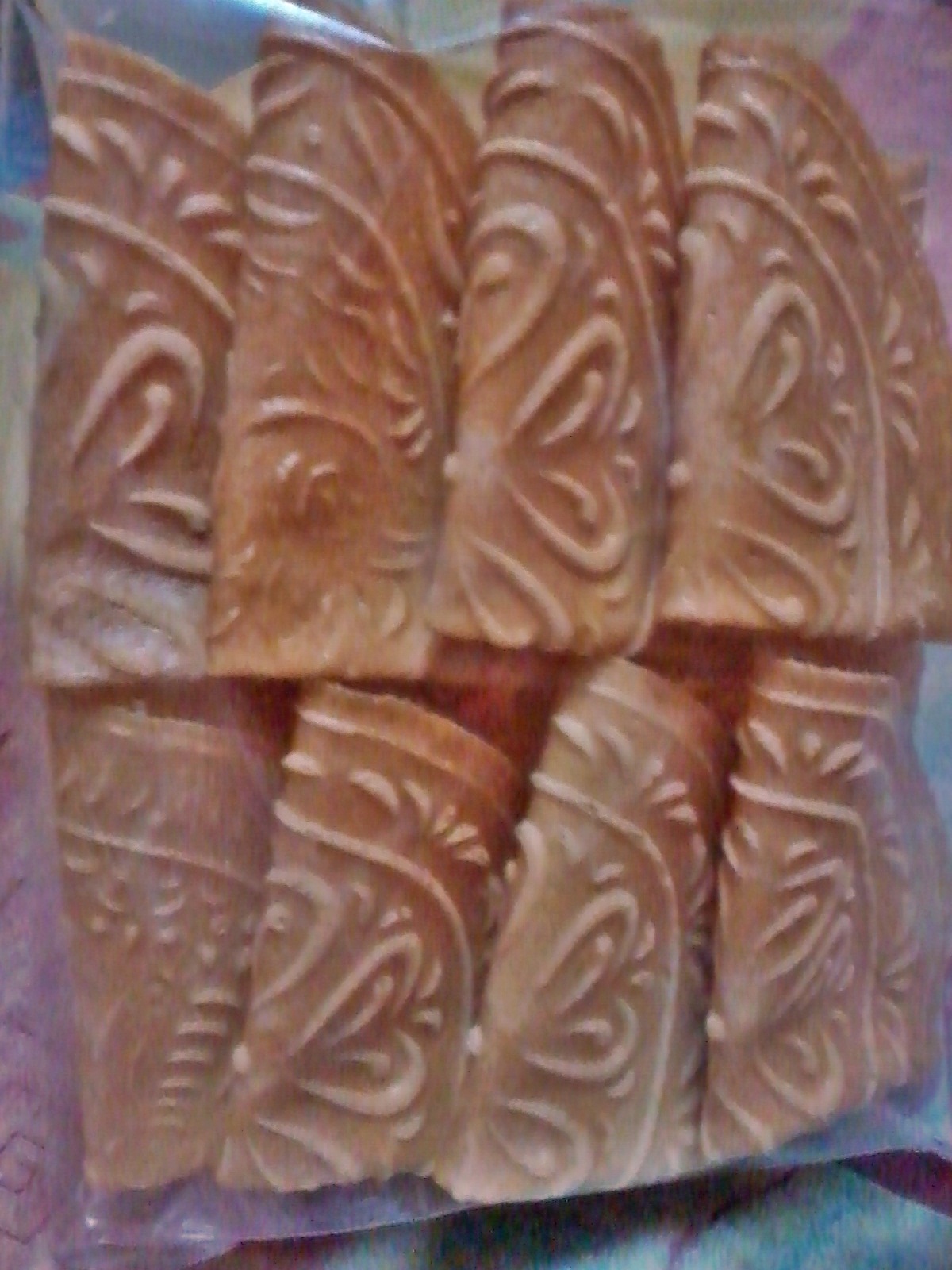 TEMPAHAN KUIH TRADISIONAL:KUIH SEPIT/KUIH KAPIT