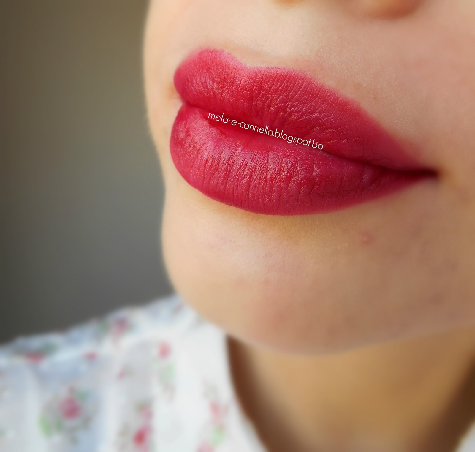 mela-e-cannella: Avon - True Colour Perfect Reds Lipstick - Cherry Jubilee