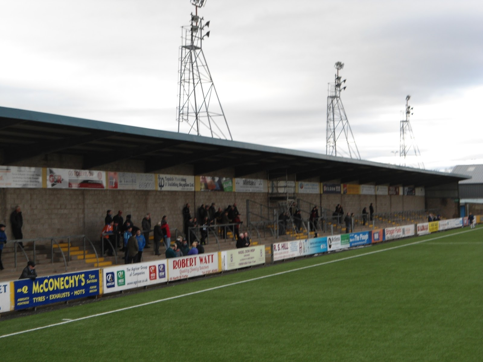 42 Grounds: Ground 28: Station Park