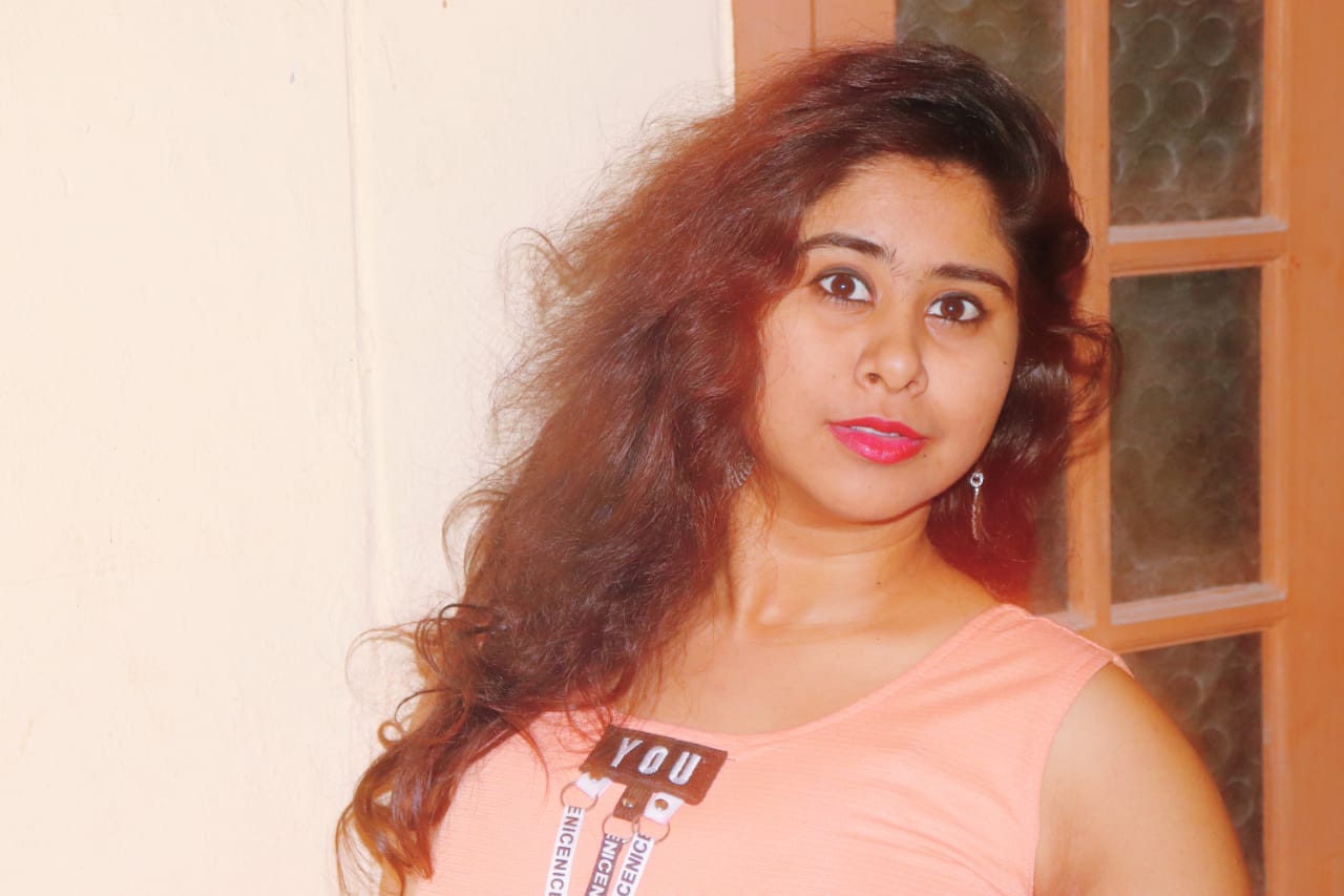 Sahithi New Photo Gallery - Latest Movie Updates, Movie Promotions ...