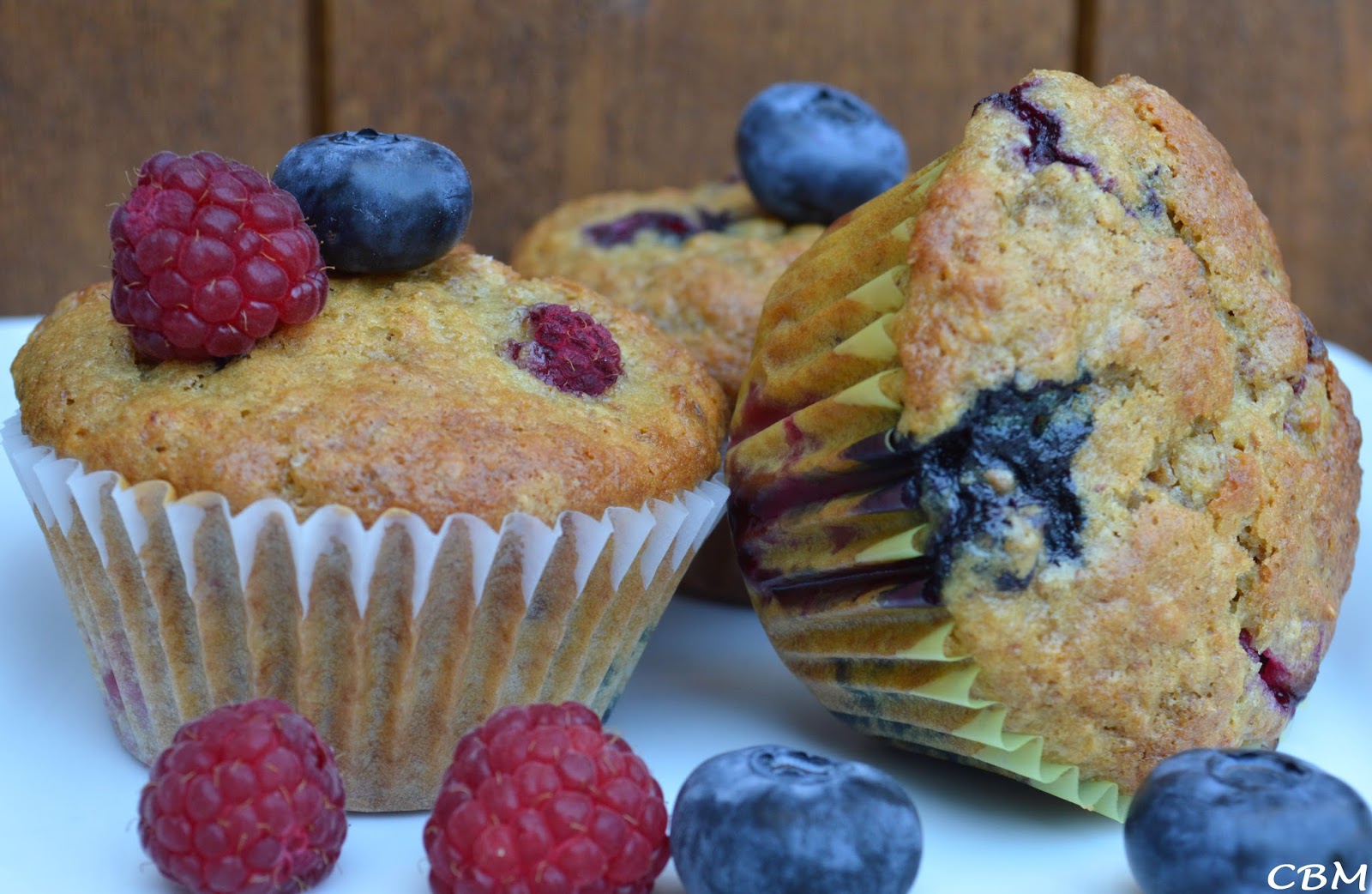 Dans la cuisine de Blanc-manger: Muffins au son et petits fruits