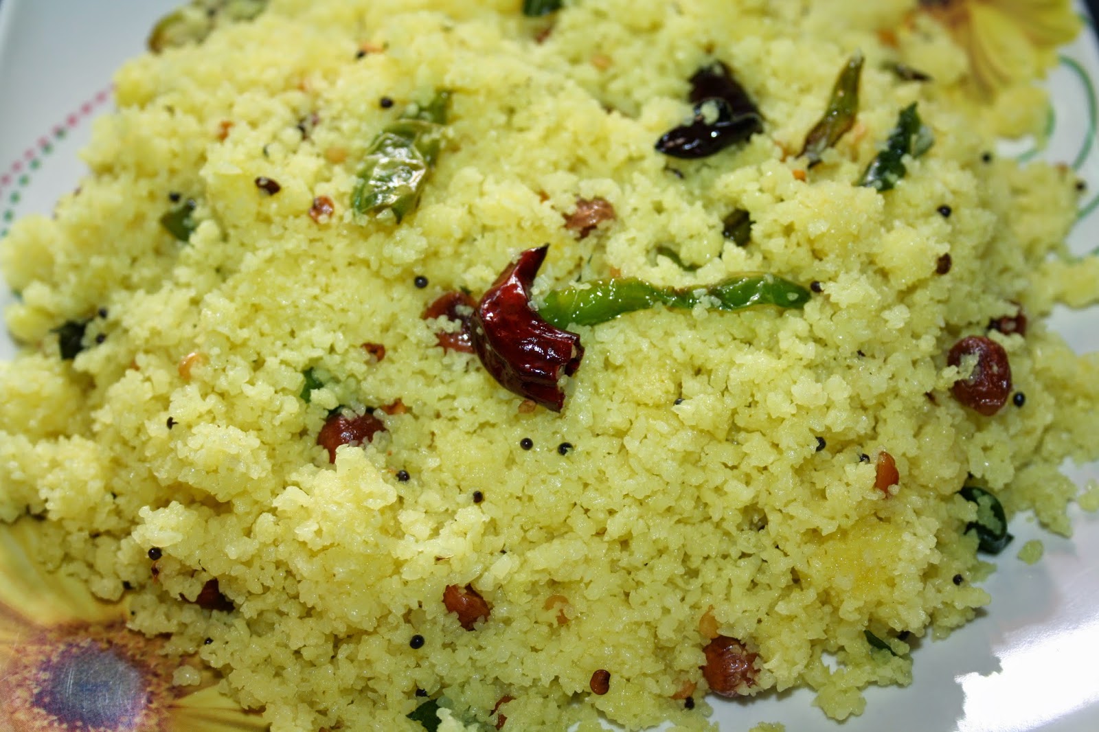 DARSHU'S KITCHEN: NIMMAKAYA RAVVA PULIHORA/ LEMON RAVVA PULIHORA