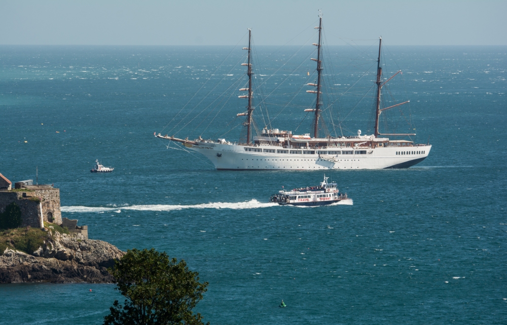 Last Tender: Sea Cloud II
