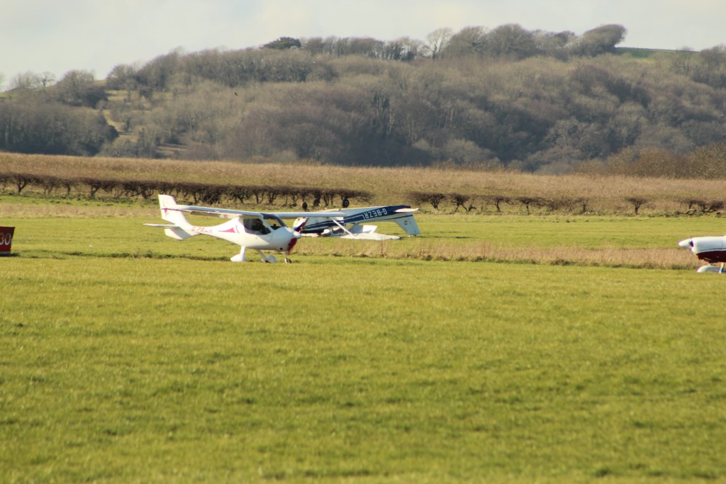 Kathryn's Report: Cessna R172M Skyhawk, G-BEZR: Incident occurred ...