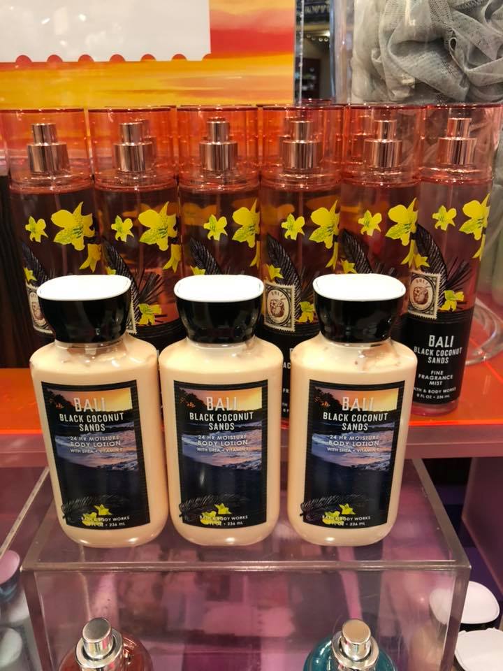 Life Inside the Page: Bath & Body Works | New March Floor Set Tour ...