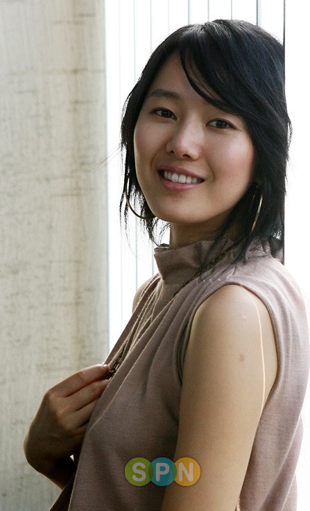YOON JIN SUH 윤진서 PROFILE, BIOGRAPHY, FILMOGRAPHY, WALLPAPER, PICTURES ...