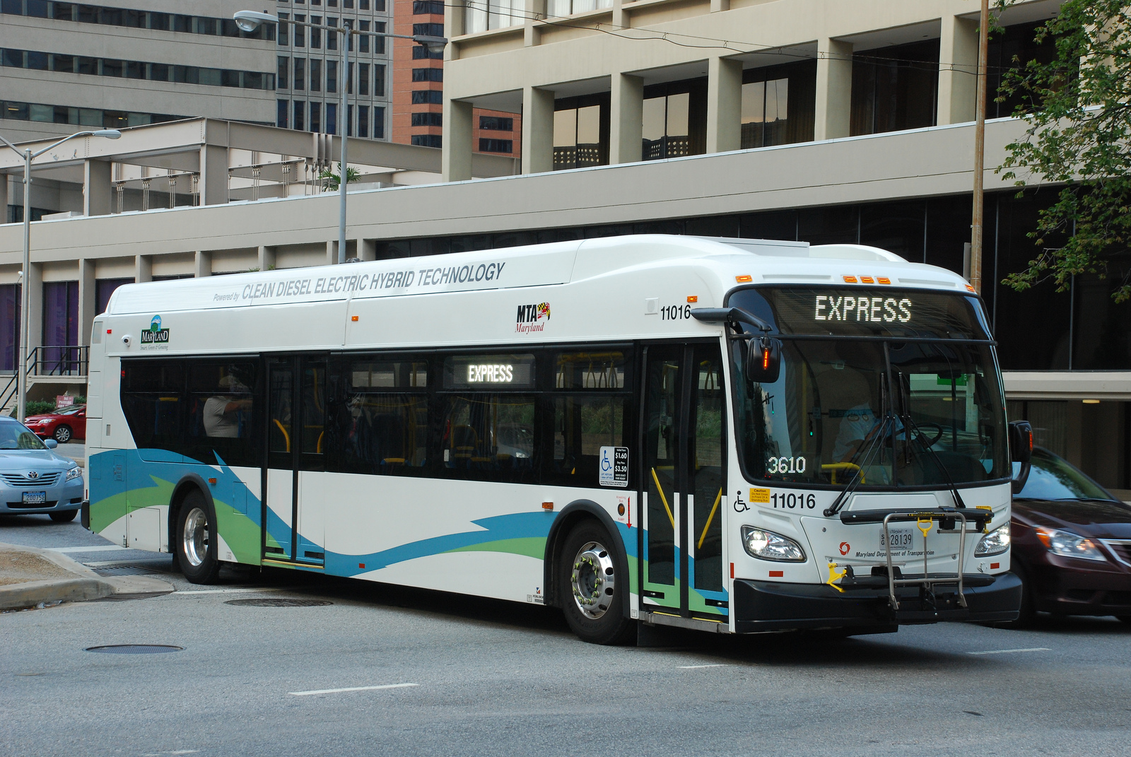 Community Architect Daily: Buy American: Example MTA buses