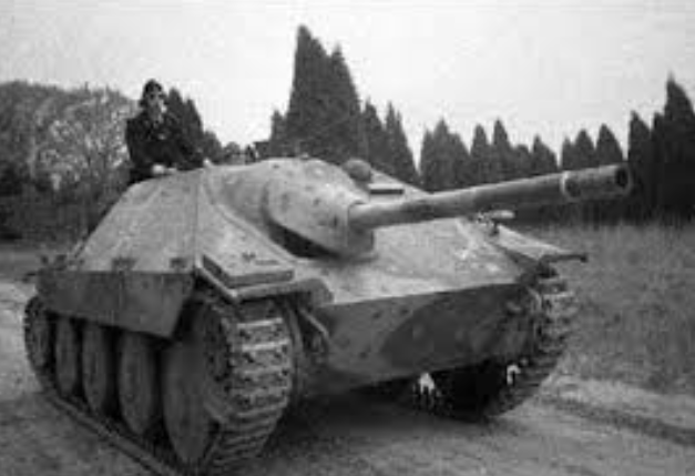 The Jagdpanzer 38(t) Hetzer | World War Memorry - History of WW1 and WW2