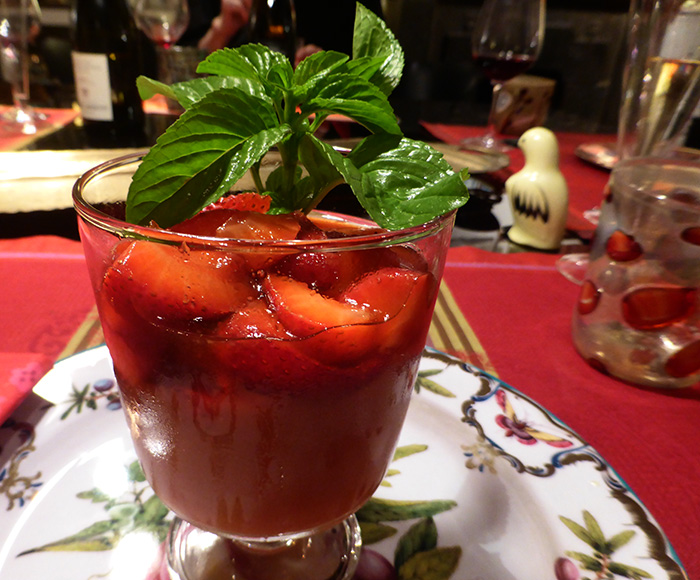 AAA ACCADEMIA AFFAMATI AFFANNATI: Balouza di fragole con dadolata di ...