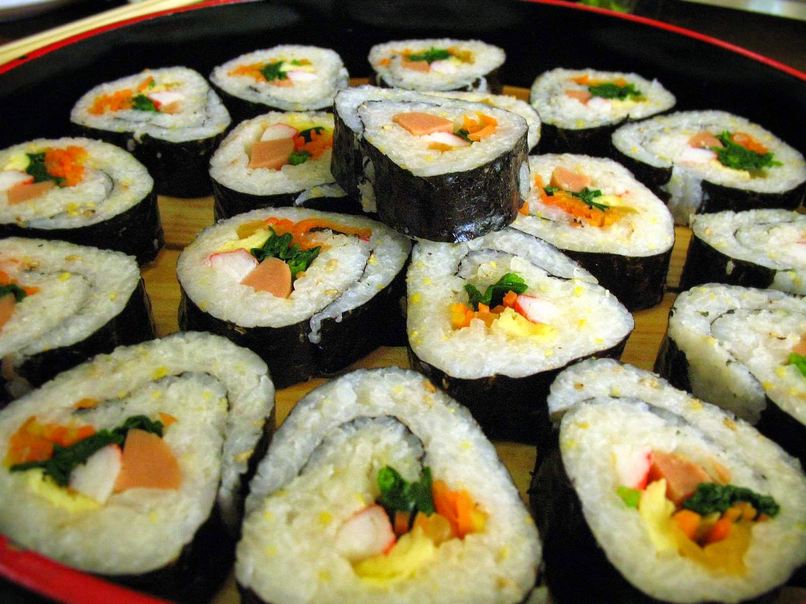 Resep Membuat Sushi Sederhana Ala Indonesia Enak - Harian Resep