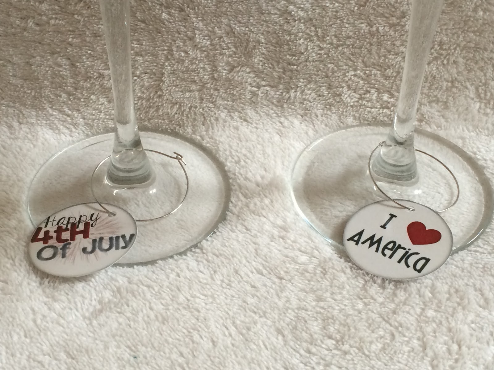 Photo & Story Treasures: DIY wine glass tags