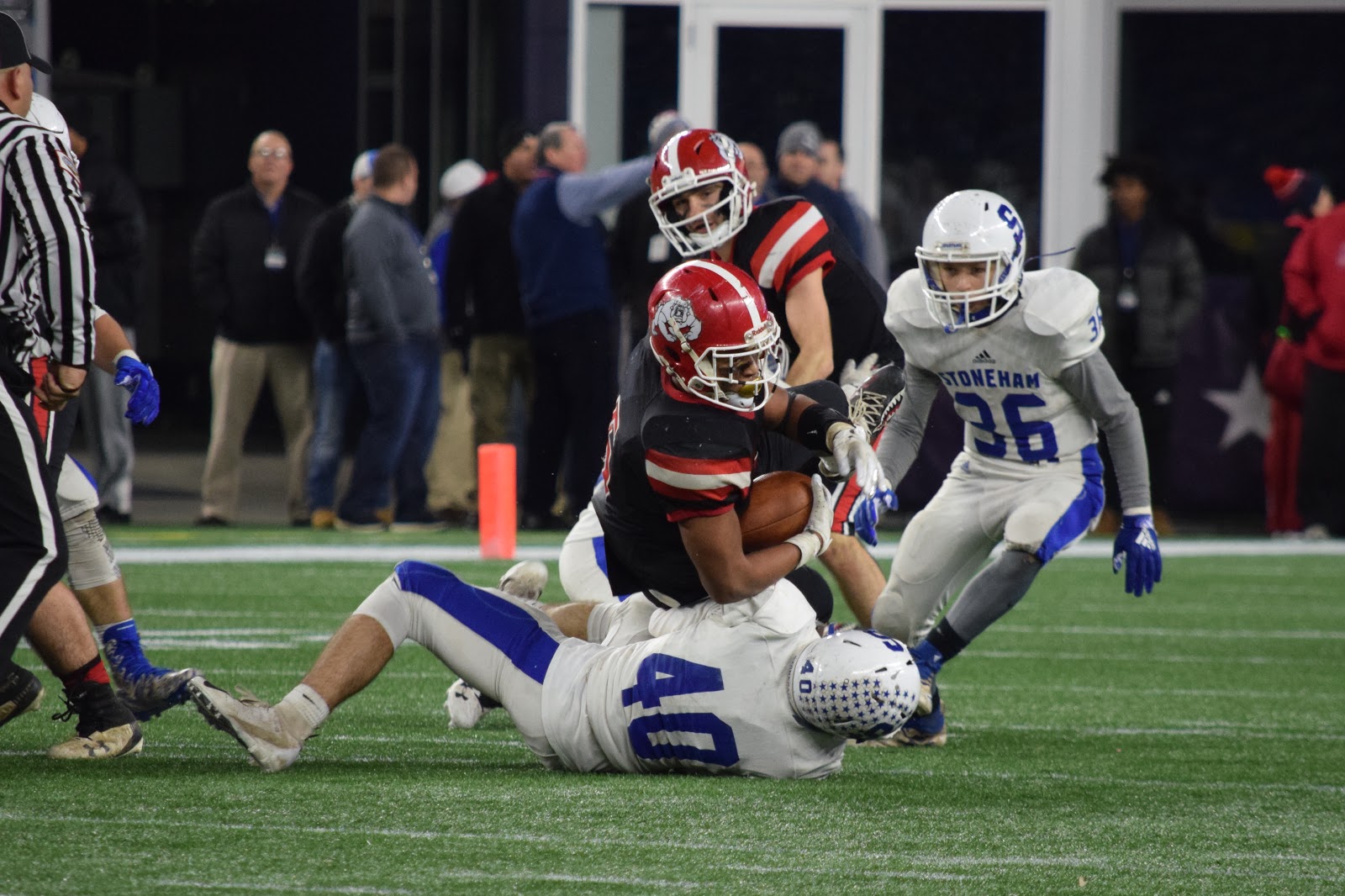 Suite Sports: PHOTO GALLERY: Stoneham vs Old Rochester in the D6 Super Bowl