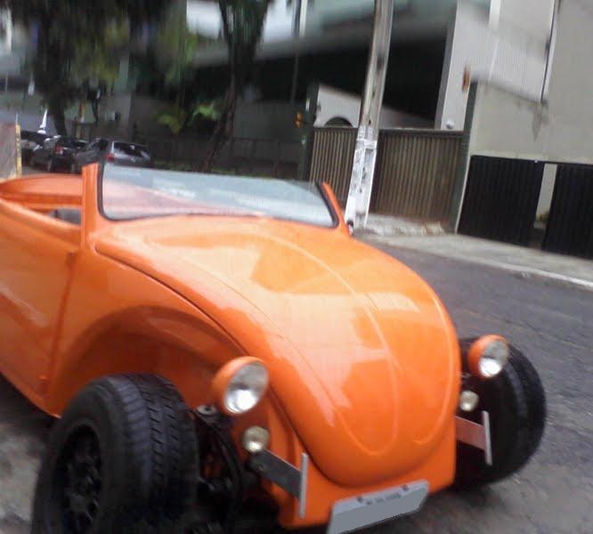 Registros Automotivos do Cotidiano: VW Fusca Conversível "Hot Rod"
