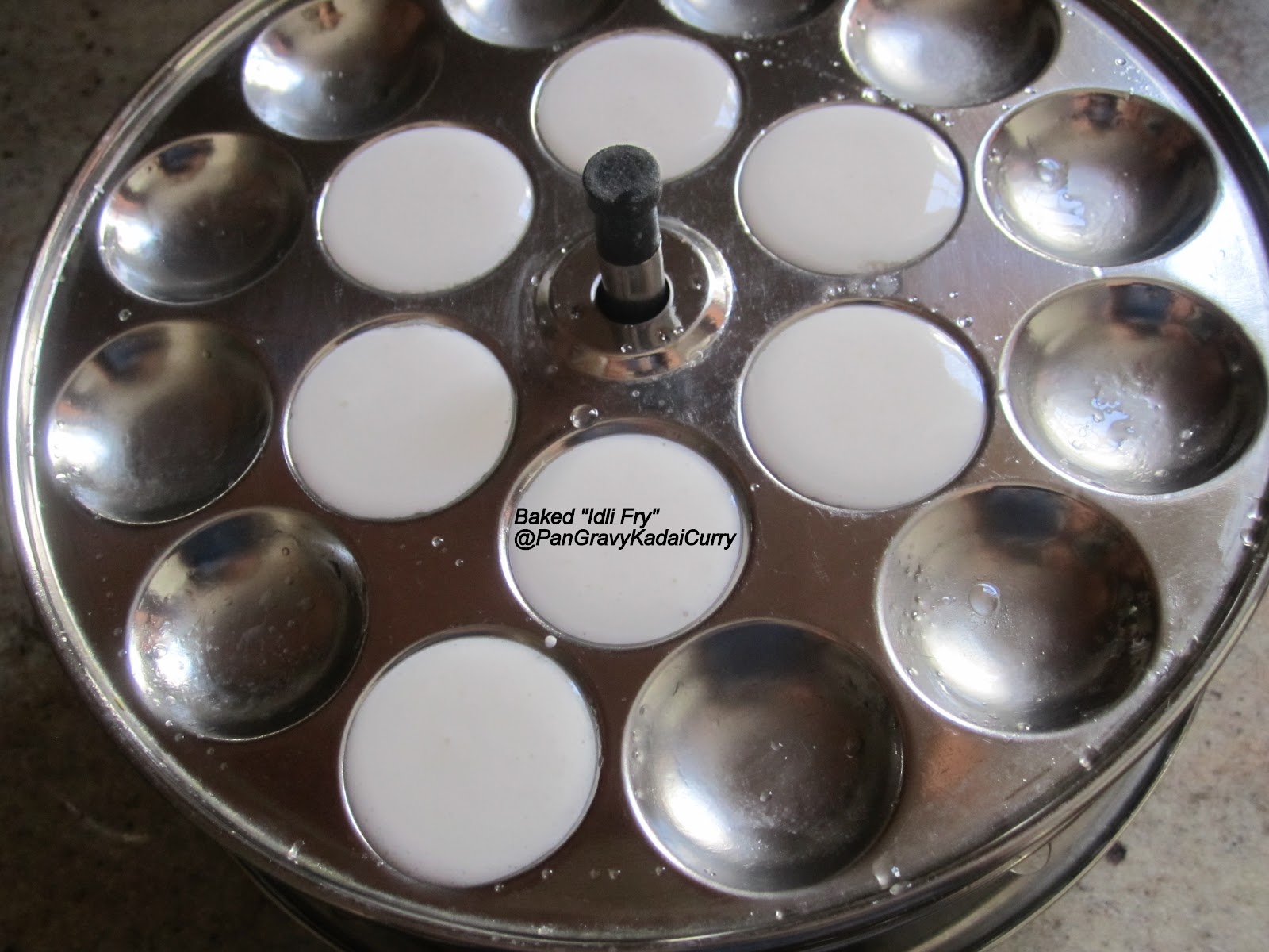 Pan Gravy Kadai Curry: Healthy Oven-Baked "Fried Idli" With Veggies