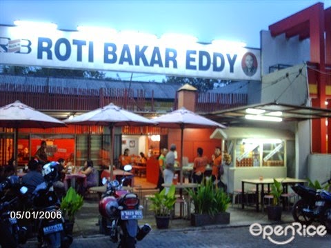 Base Camp INTRIC : Waralaba "Roti Bakar Edi" Yang Cocok Untuk Tempat ...