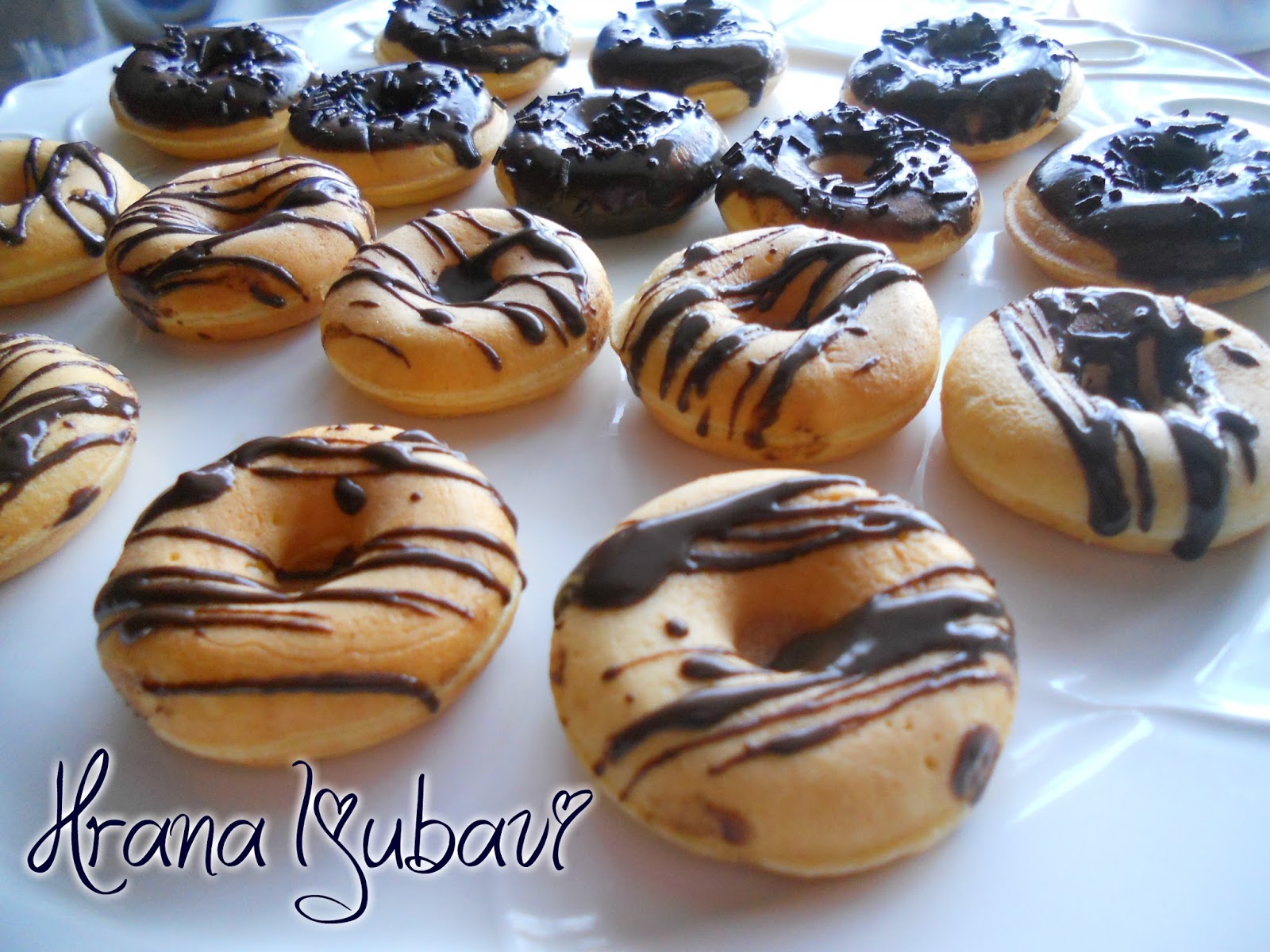 Hrana ljubavi: Američke mini krofnice sa čokoladom