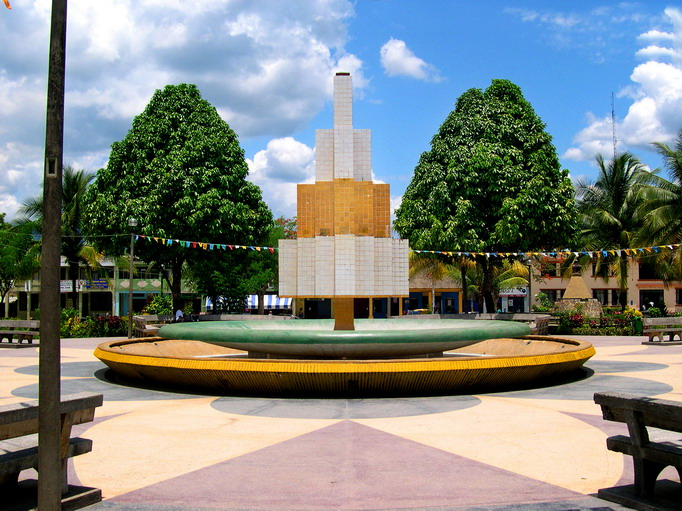 SATIPO: PLAZA PRINCIPAL DE SATIPO - Satipo