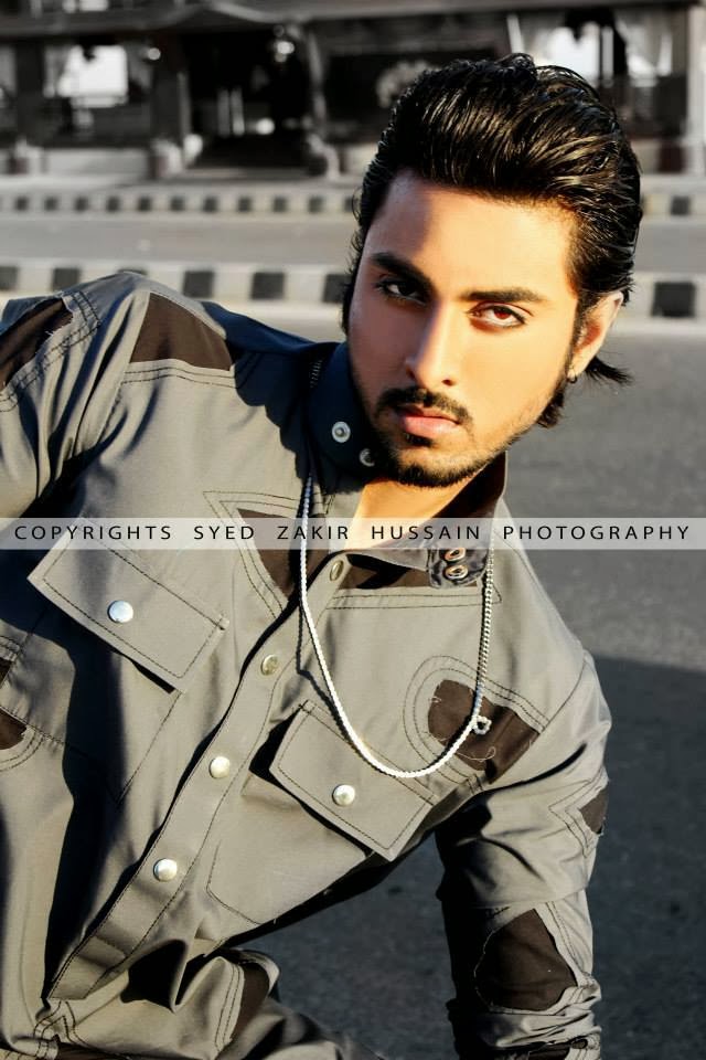 UZAIR KHAN NEW ALBUM....... of feb ~ Wallpapers + Songs