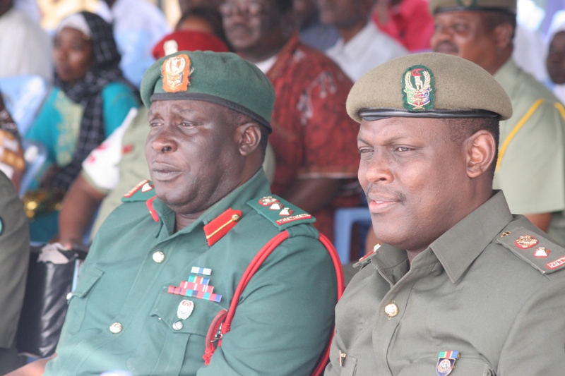 Gwaride la Wanafunzi Jitegemee Sekondari latia fora