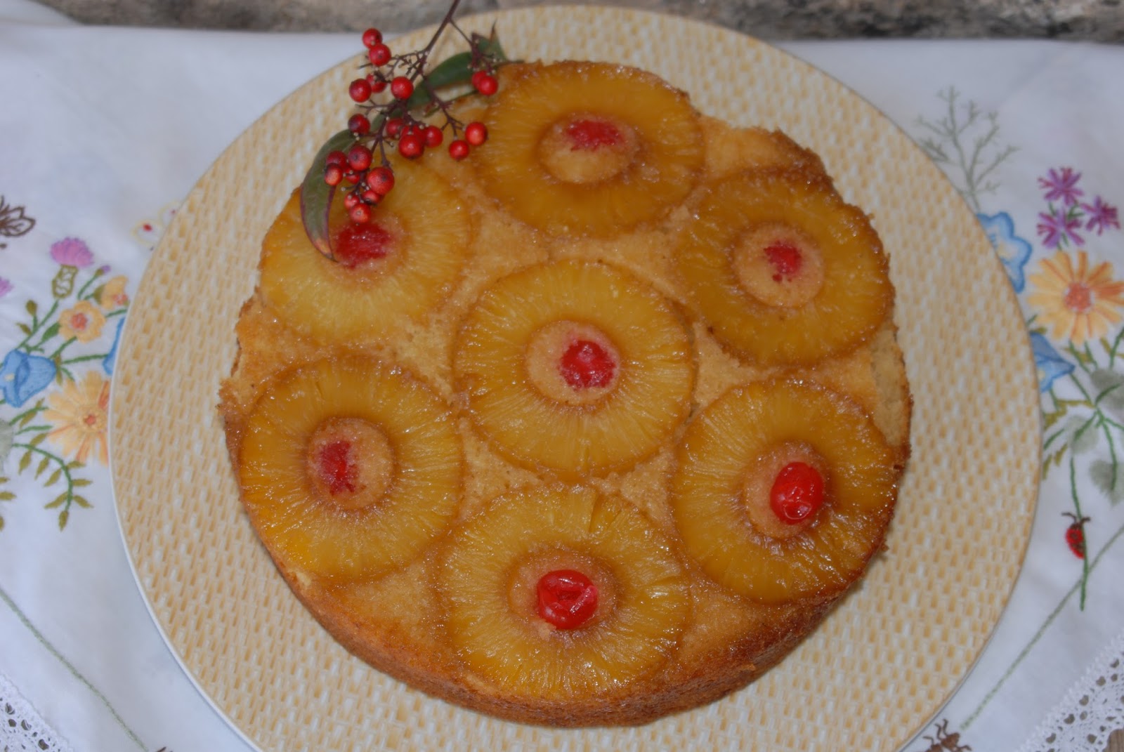 Bakemester Snipp: Påske; Opp ned ananaskake