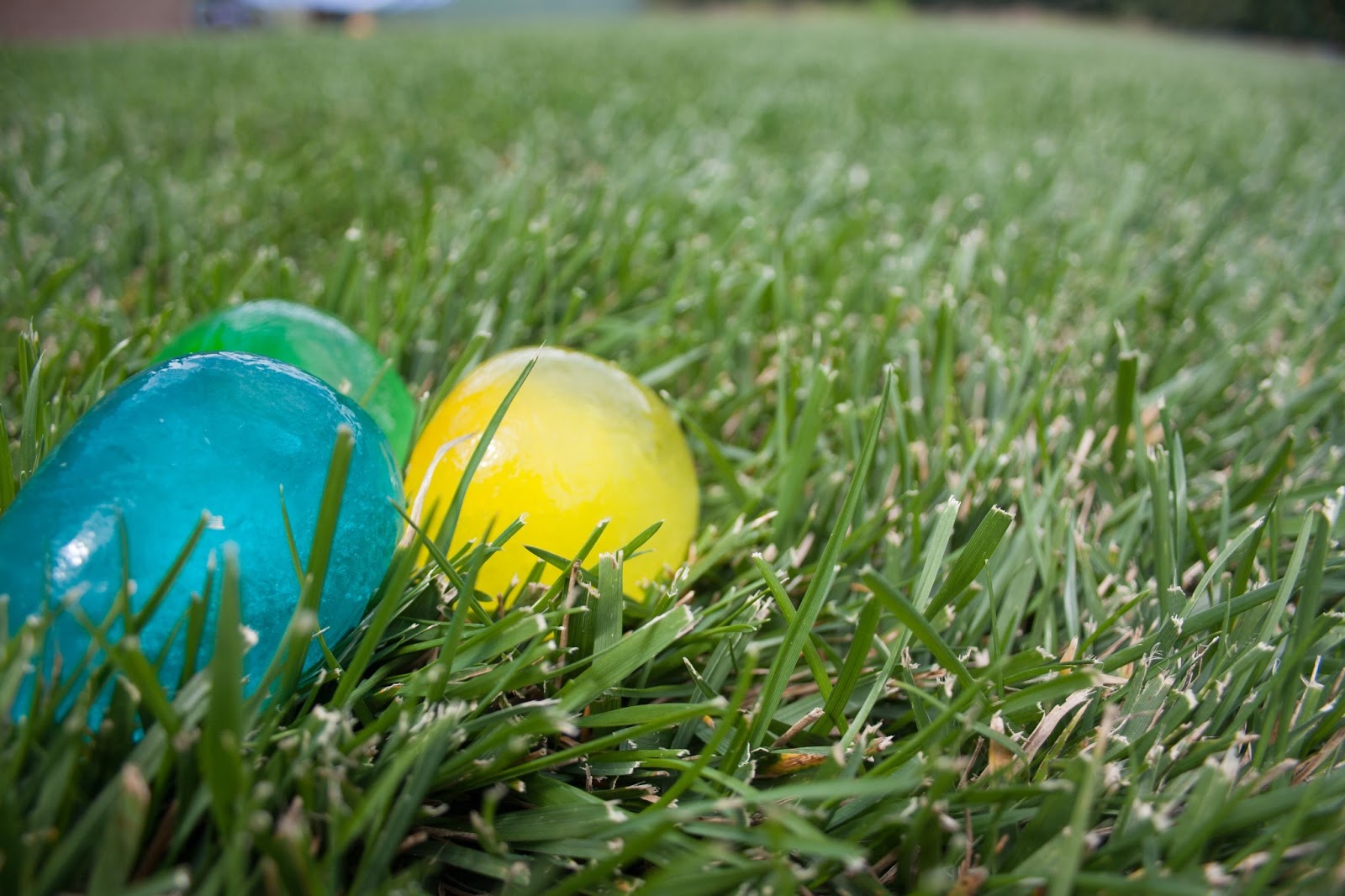 Richard Sollorz Photography: Ice Eggs in time for Easter