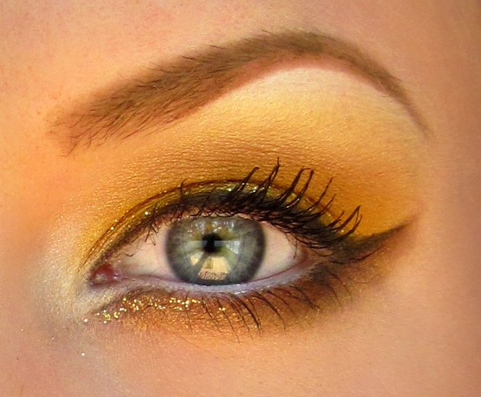 The Beautiful Life Of The Girl Next Door: Inspired by Belle from Beauty ...