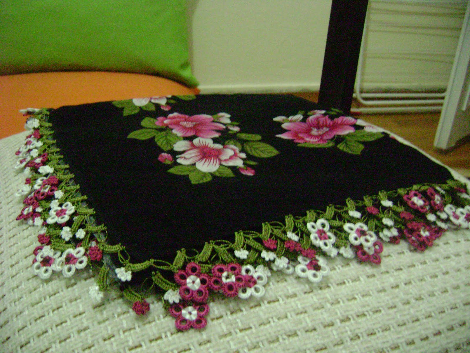 Hand made's by Selma: Modele de chenare pentru baticuri