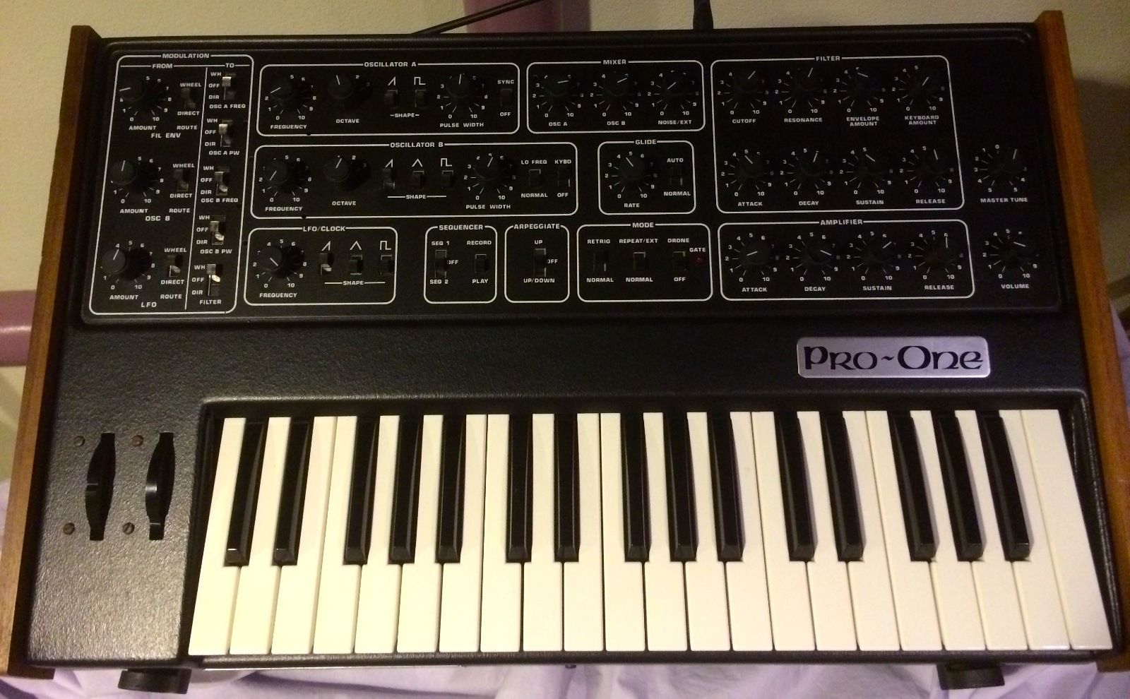 MATRIXSYNTH: Sequential Circuits Pro One Synthesizer SN 2426