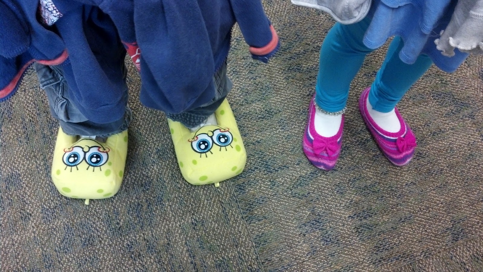 Knapp Time: Funny Feet Day!