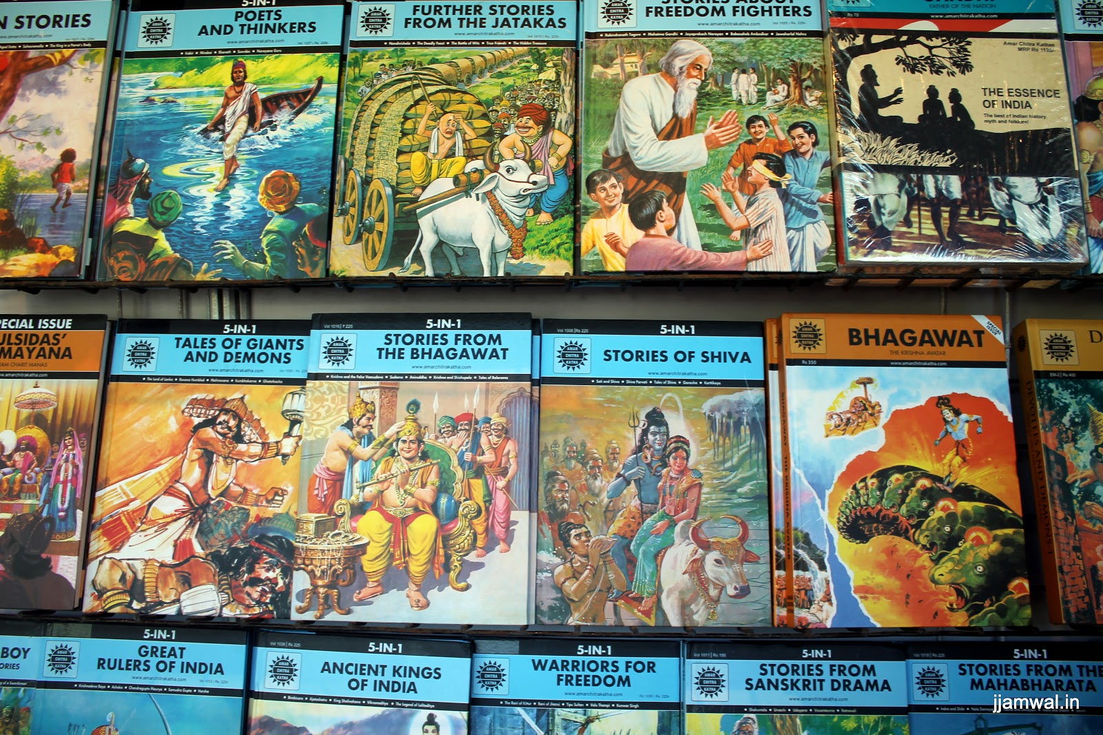 Dark Ritual: Indian Comic Con and Indian Cos players