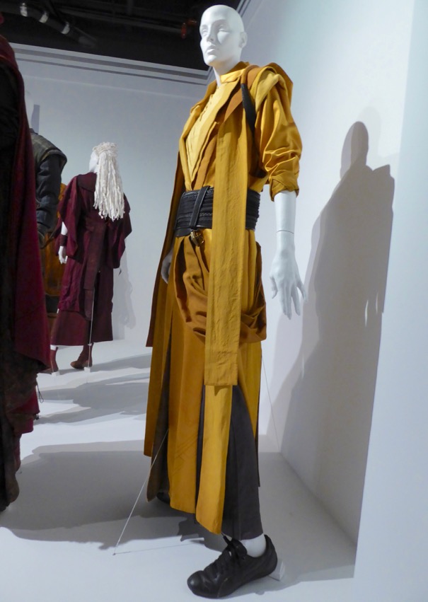Hollywood Movie Costumes and Props: Doctor Strange movie costumes on ...