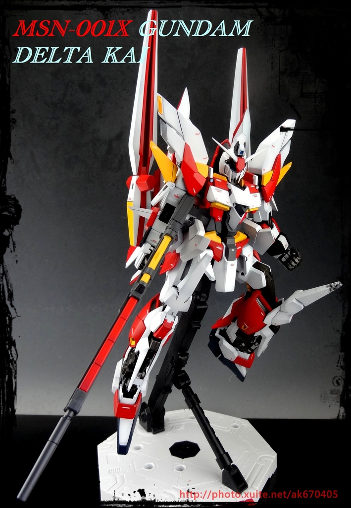 Custom Build: 1/100 Gundam Delta Kai "Master Grade"