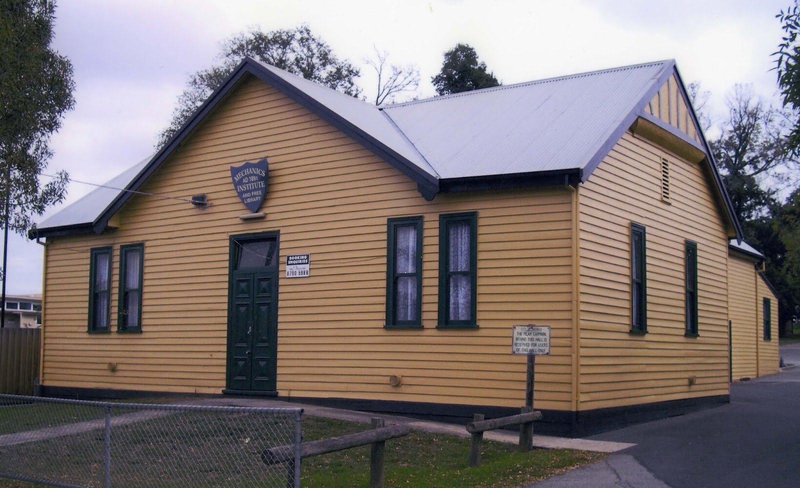 Casey Cardinia - links to our past: Narre Warren Library