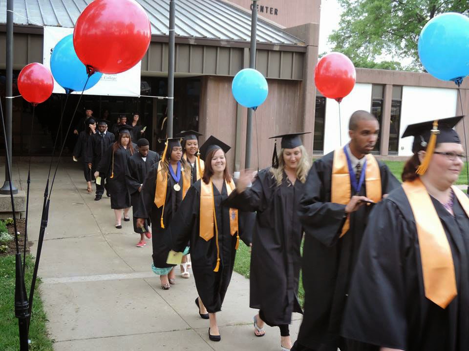 Kansas City Kansan: Standing Room Only for KCKCC Graduation