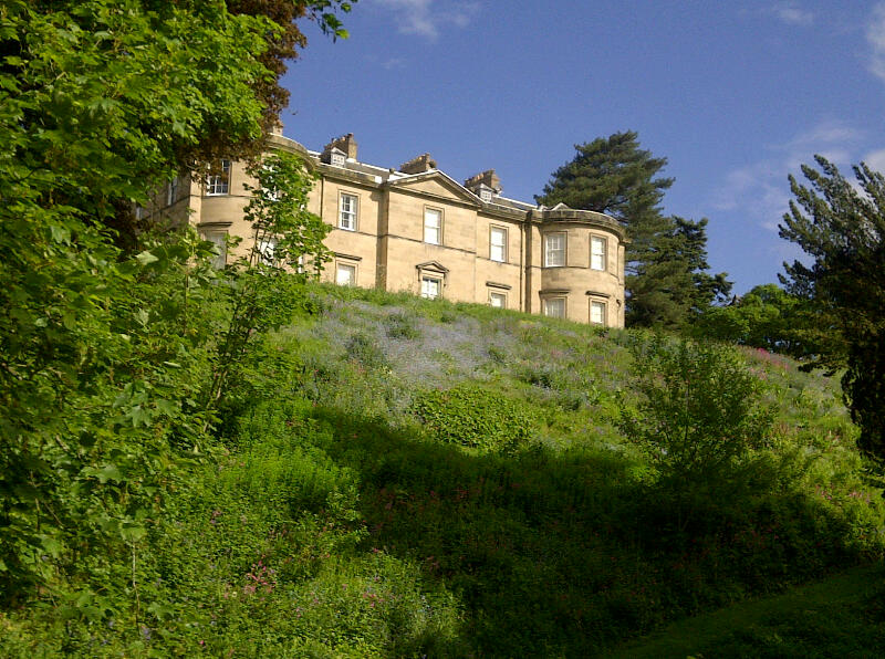 Berwickshire Walks: Tweed to Ladykirk, past Milne Graden House