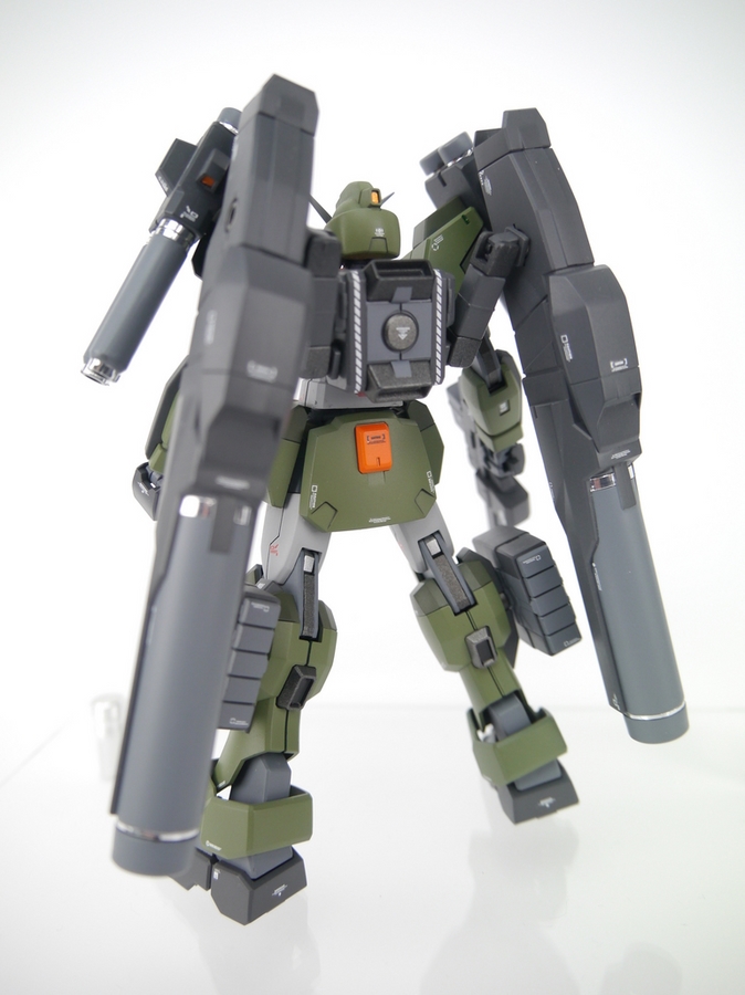 Custom Build: HGBF 1/144 Gundam Leopard Da Vinci FA Custom