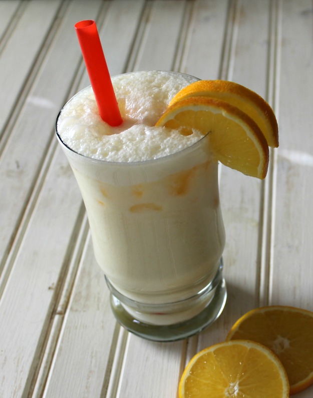 Orange Dreamsicle - Refreshing Cocktail - Outnumbered 3 to 1