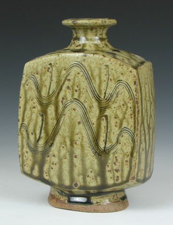 Temple of Light ::..: Bernard Leach: