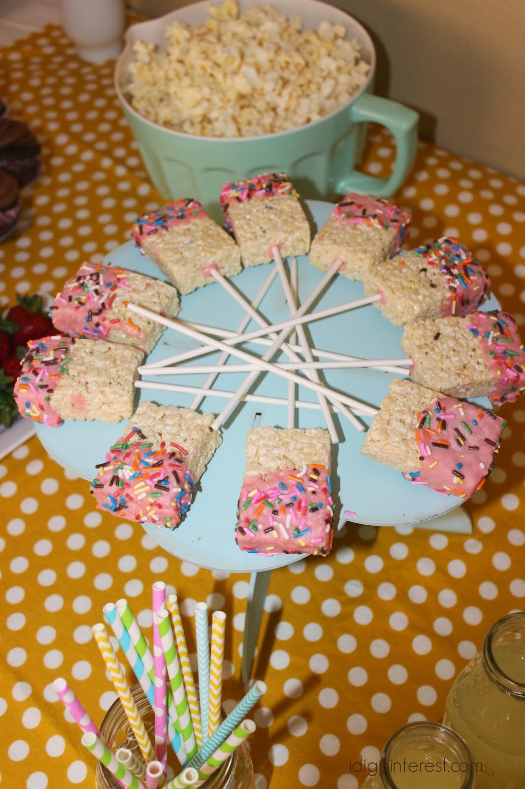 Pajama Birthday Party - I Dig Pinterest