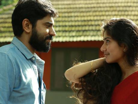 Premam Malar Actress Sai Pallavi Premam Movie Actress Photos Premam ...
