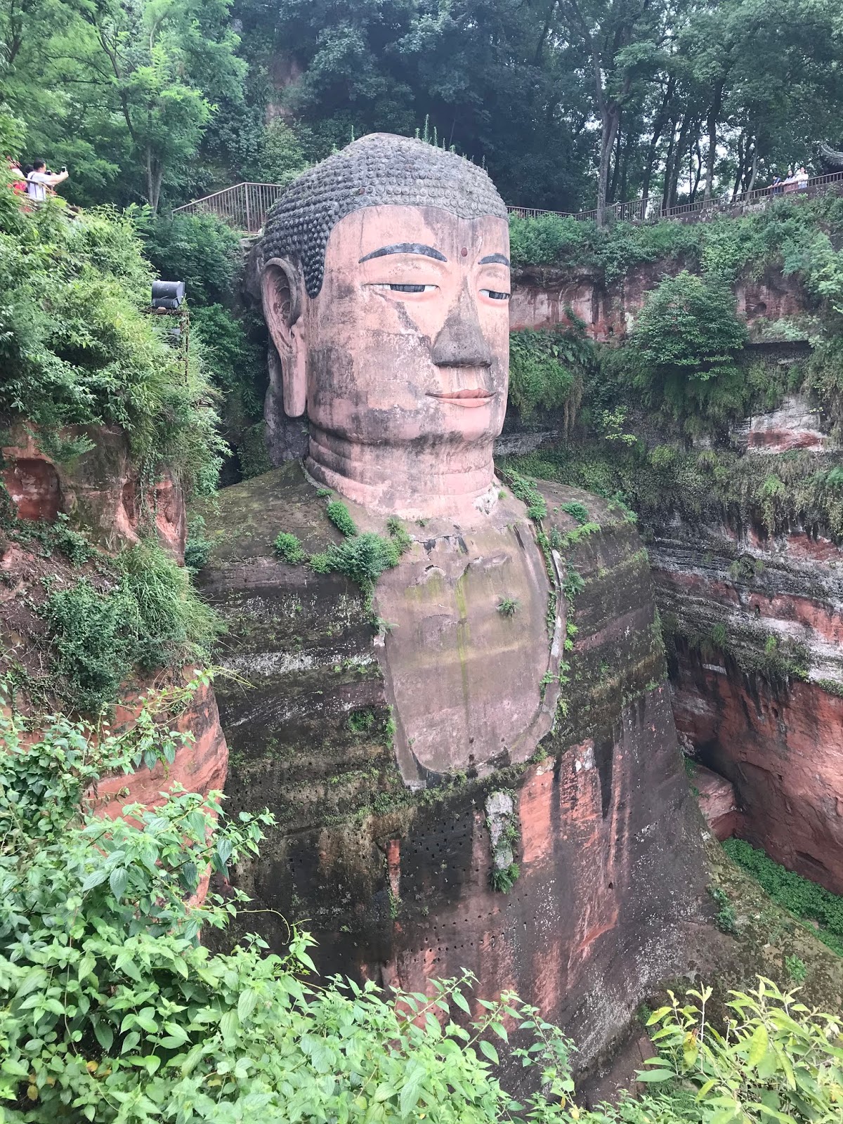 O Gigante Buda de Leshan na China. Dicas para visitar. - Trilhamarupiara