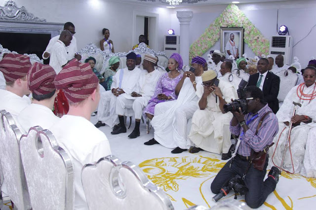 Photos: White Family Wears Aso Ebi As Nigerian Lady, Benin Princess ...