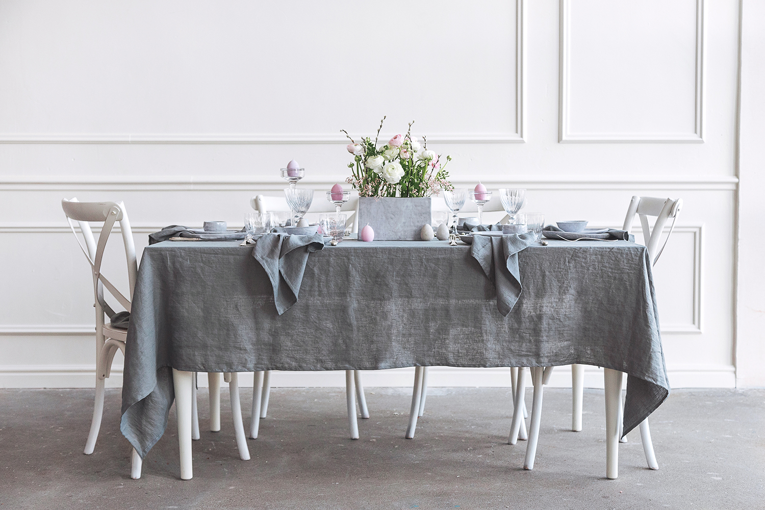 3 minimal Easter table decor ideas - perfect-handmade