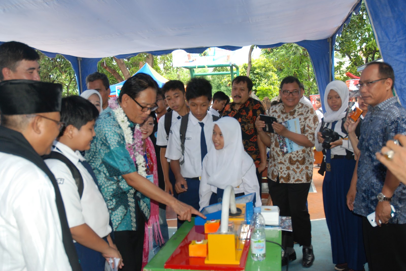 PP-IPTEK Meramaikan Science & Technology Expo SMPN 99 Jakarta - Pusat ...